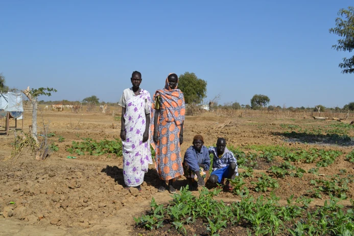 Turalei residents defy 'go to farm or police cell' order - The Radio ...