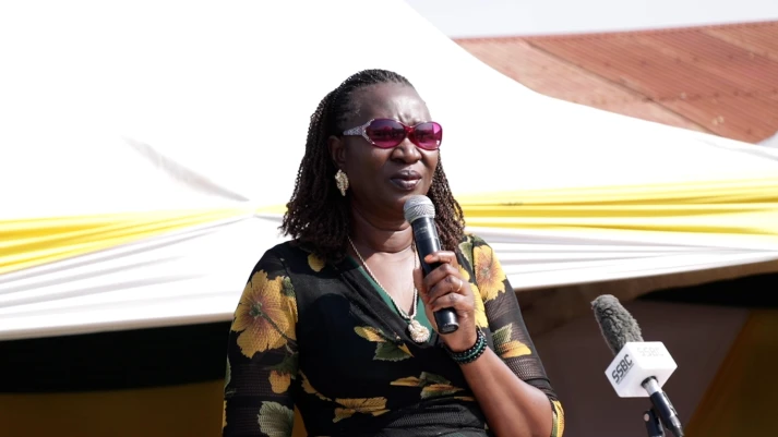 Awut warns Primary 8 candidates against 'machot' - The Radio Community